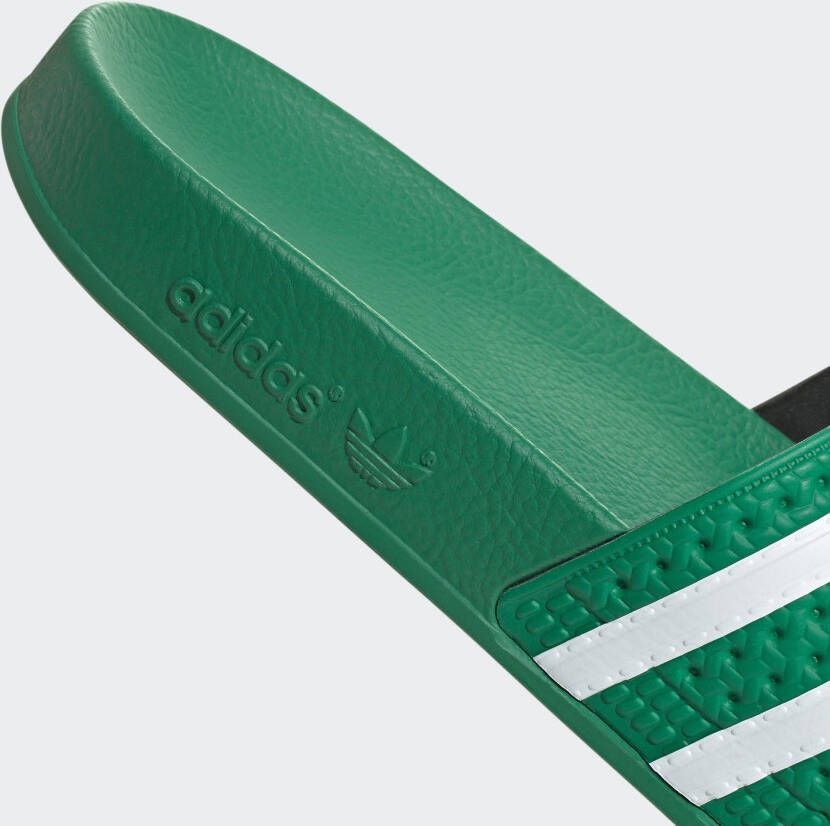 Adidas Originals Adilette Badslippers Sandalen & Slides Schoenen green ...