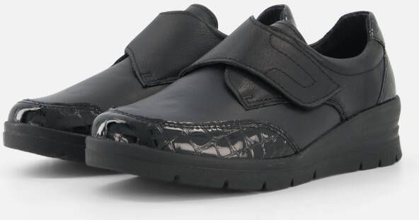 Feyn Luna Verlcro Instappers zwart Leer - Schoenen.nl